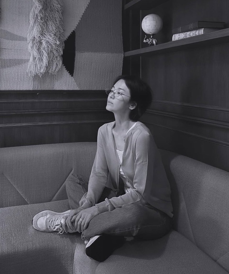 Top Actress Flaunts Unbelievable Visuals At 43 Years Old - Koreaboo