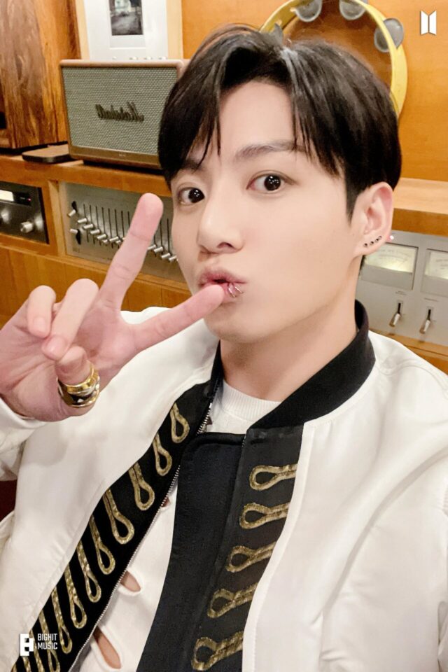 New "Proof" Of BTS's Jungkook Dating aespa's Winter (And Others) Goes Viral, Sparking Ridicule ...