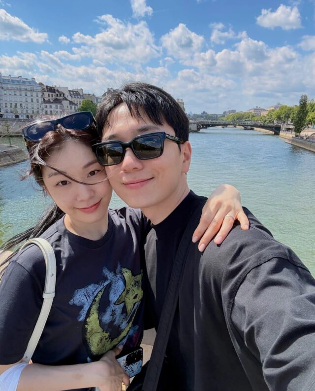 Korea's Most Adored Star Uploads "Lovestagram" Pics For The First Time ...