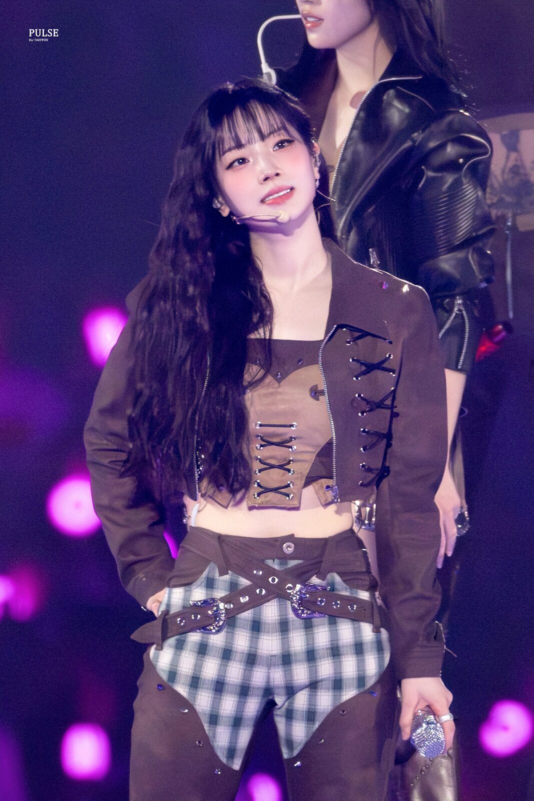 3rd Gen Idol Goes Viral As Visual Goddess After Debuting New Hairstyle ...