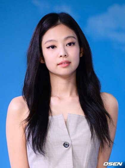 BLACKPINK's Jennie Faces Viral Body Shaming In "Exposing" Outfit ...