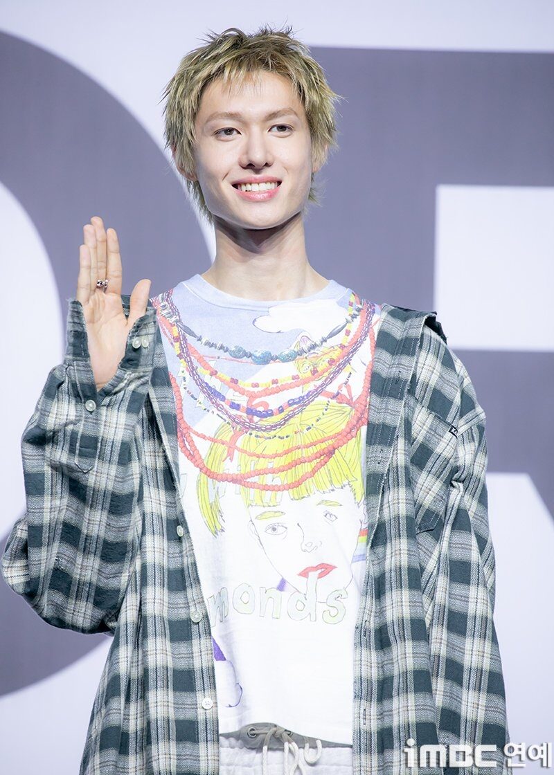 Korean Netizens Stunned By The True Height Of CORTIS Martin - KPOP HIT