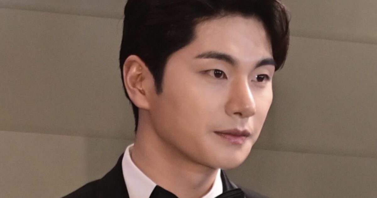 Actor Lee Yi Kyung's Alleged Victim Comes Back With New Bombshell Claim ...
