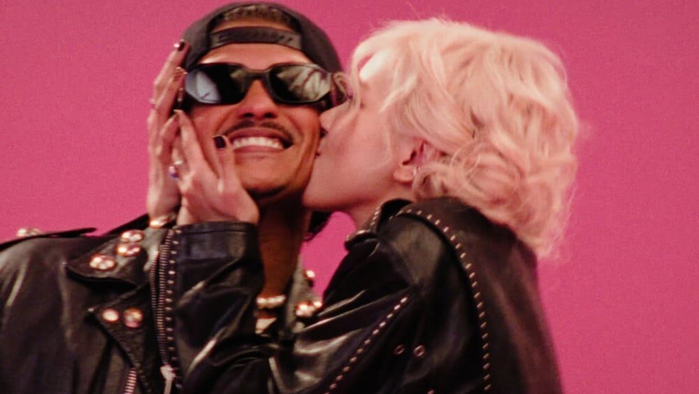 BLACKPINK's Rosé Hit With Hate After Exposing Fight With Bruno Mars ...