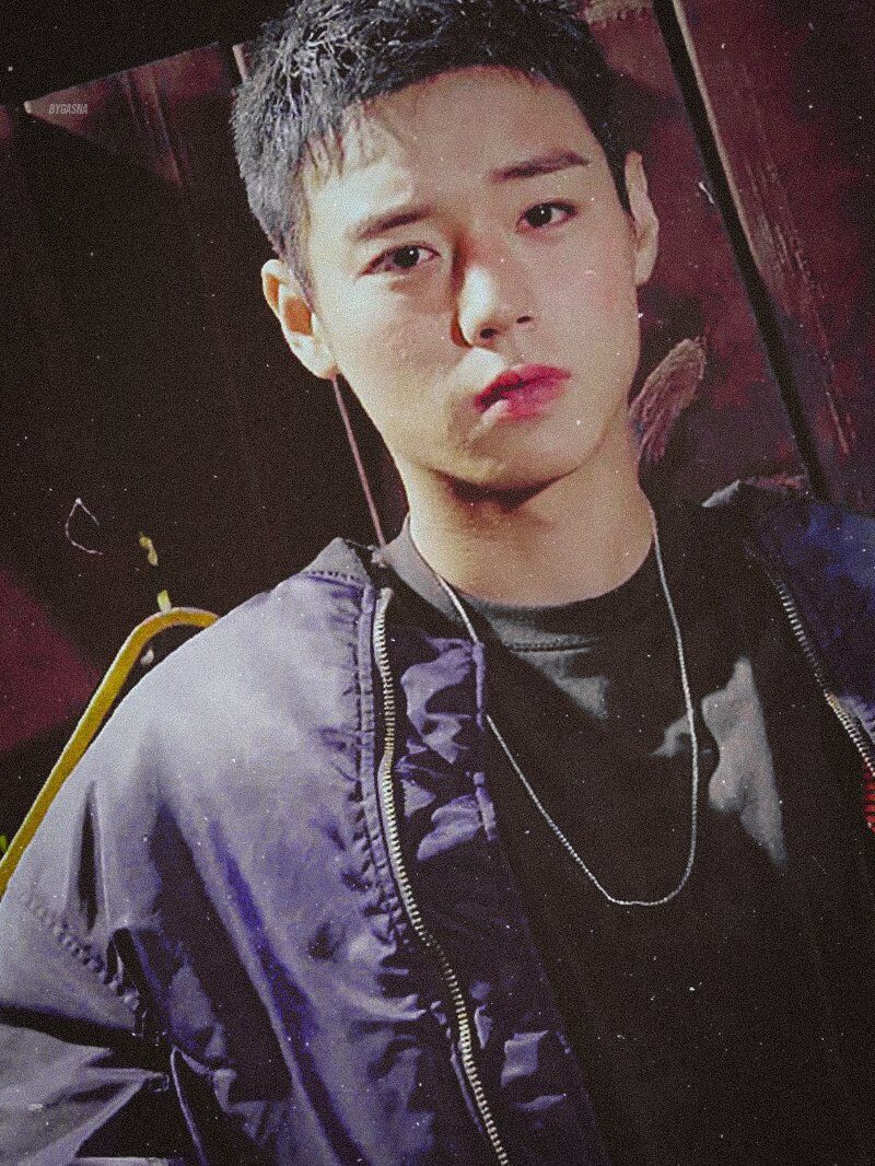 Park Jihoon Stuns Fans With Dramatic Makeover In Latest Photos - KPOP HIT