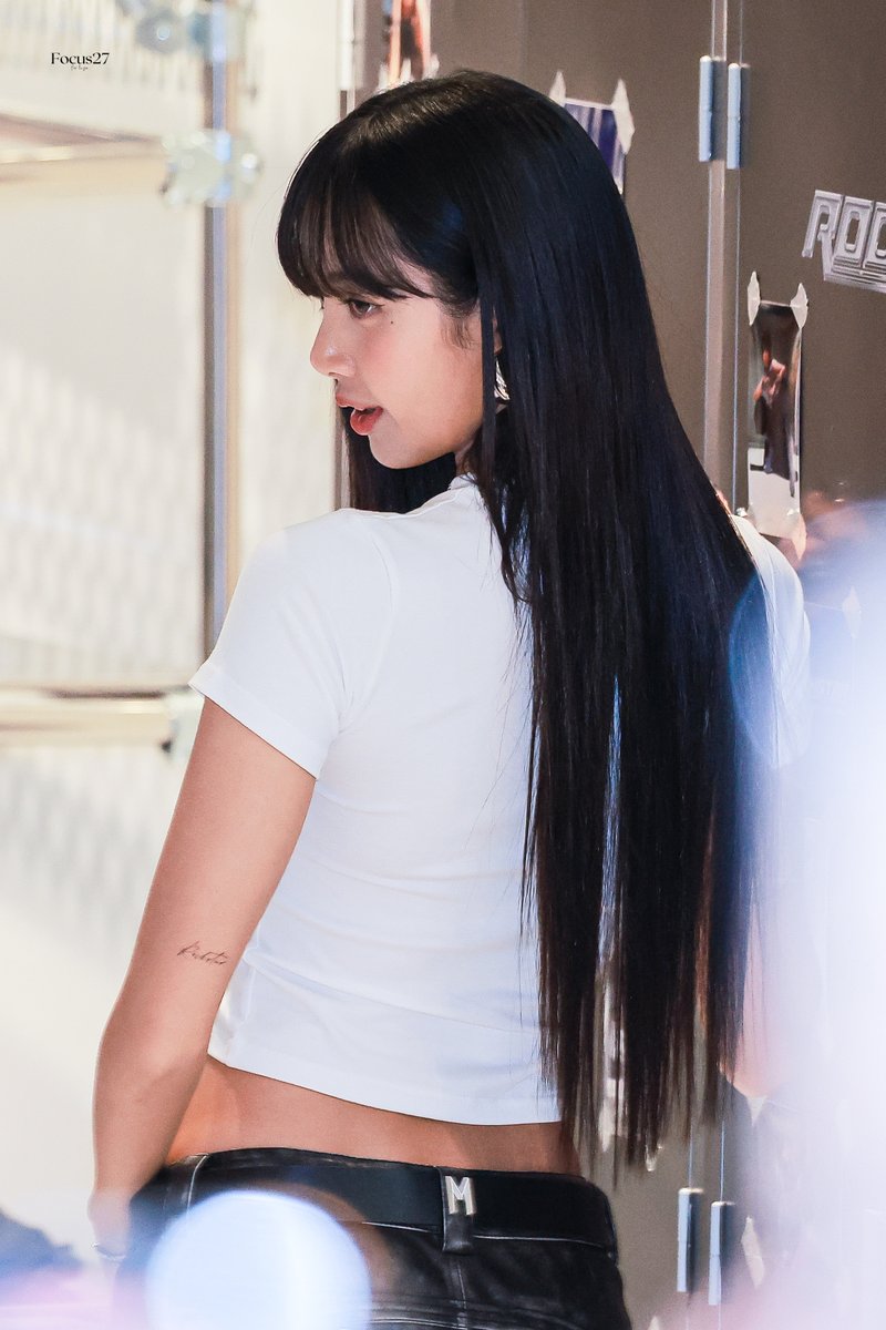 All of BLACKPINK Lisa's Known Tattoos To Date - Koreaboo