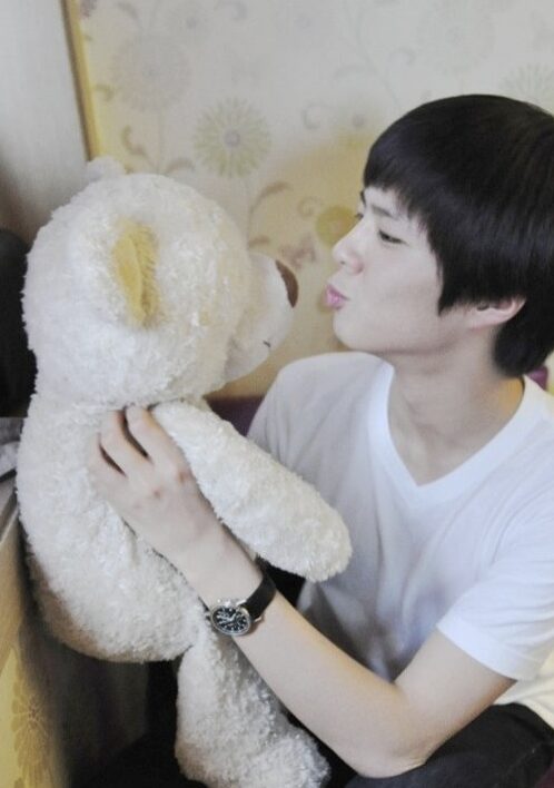 Park Bo Gum's Pre-Debut Dating Era Pictures Go Viral - Koreaboo