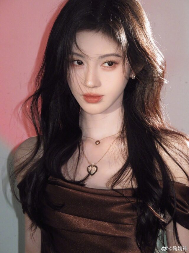 Former Girl Group Member Accused Of Dating An Underage Male Idol - Koreaboo