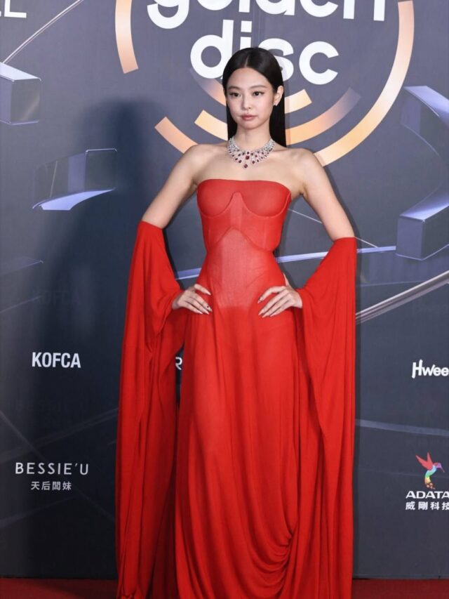 K-Pop Idols' Reactions To BLACKPINK Jennie's "Worst" Performance At ...