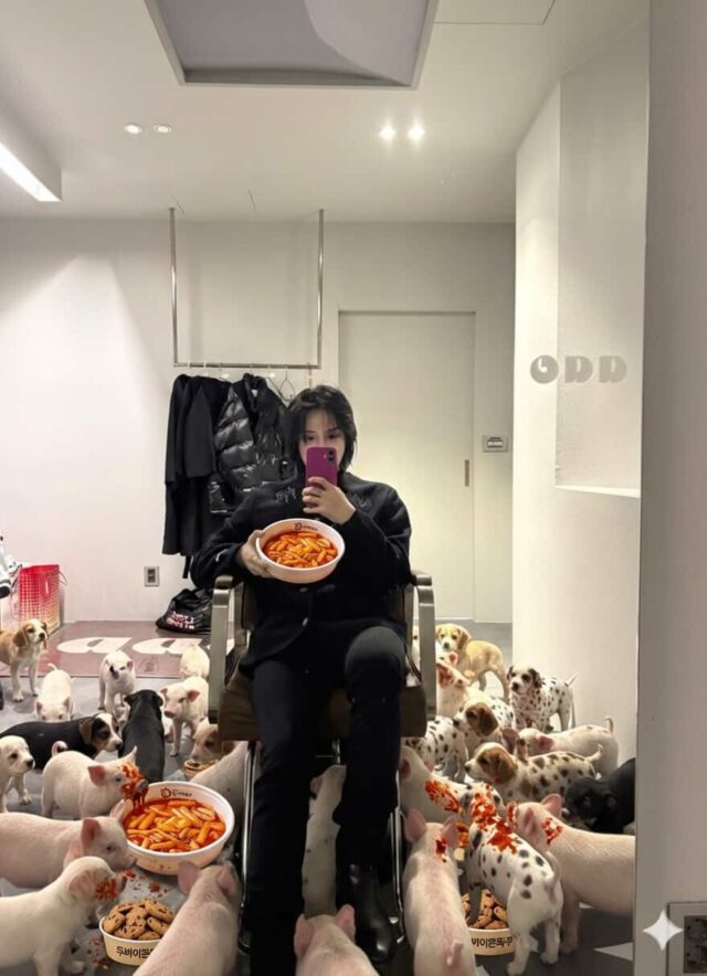 Controversial Idol Blatantly Uses AI Photos To Make Fun Of Fans - Koreaboo