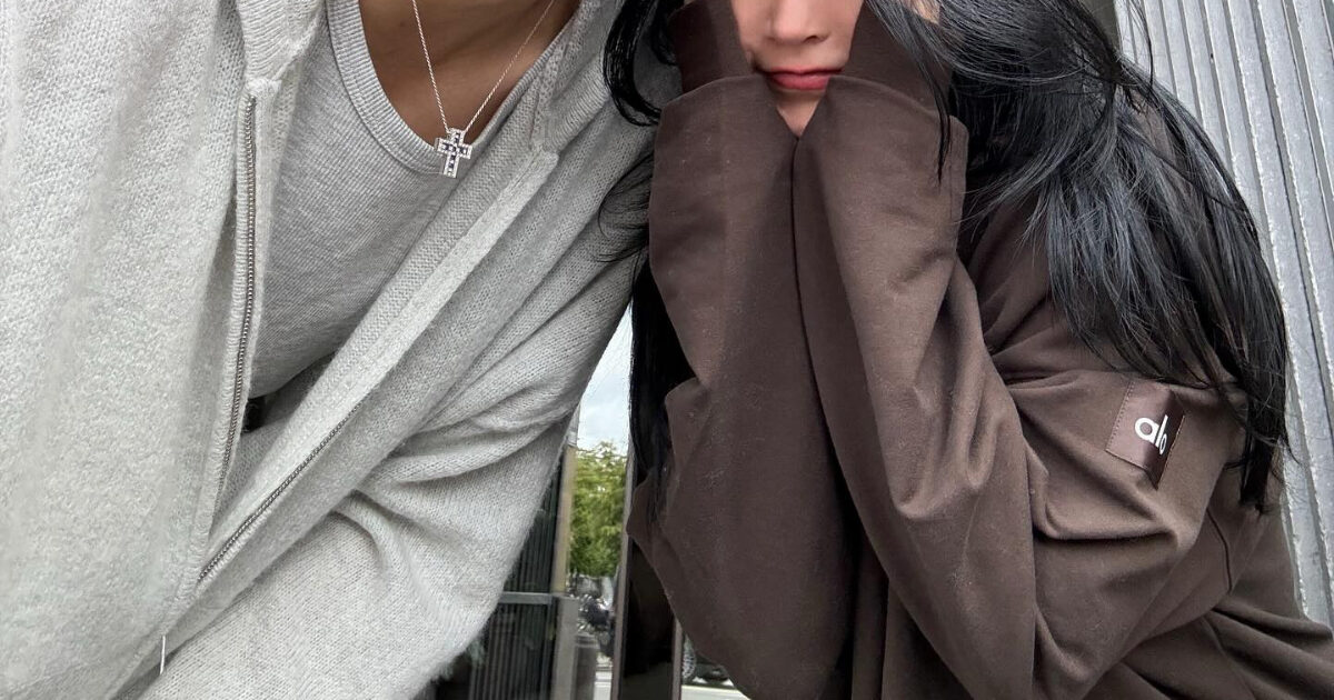 K-Pop Idol Shows Off Her Handsome Star Husband With A Sweet Kiss - Koreaboo