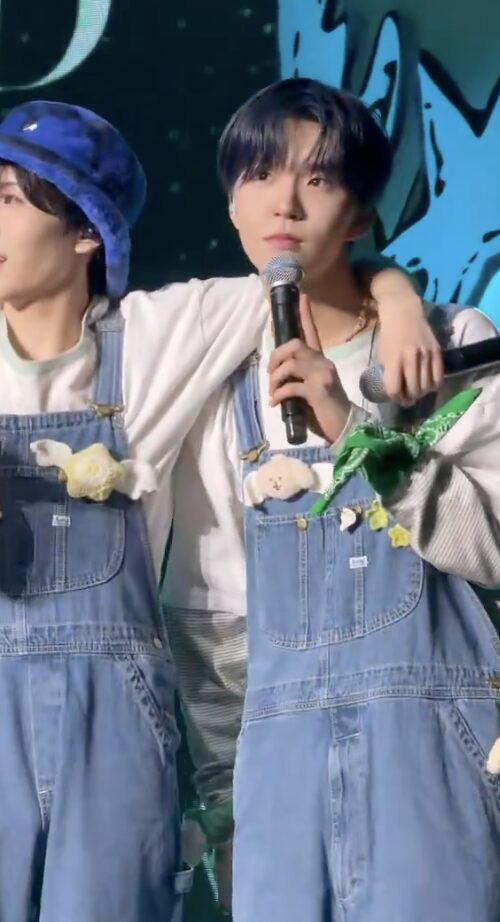 NCT Wish Member Reacts To Receiving Middle Finger From Fan - Koreaboo