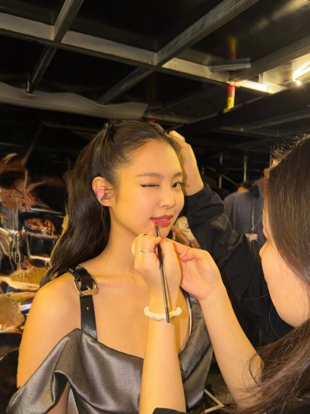 BLACKPINK's Jennie Gains Attention For Her Model-Like Proportions ...