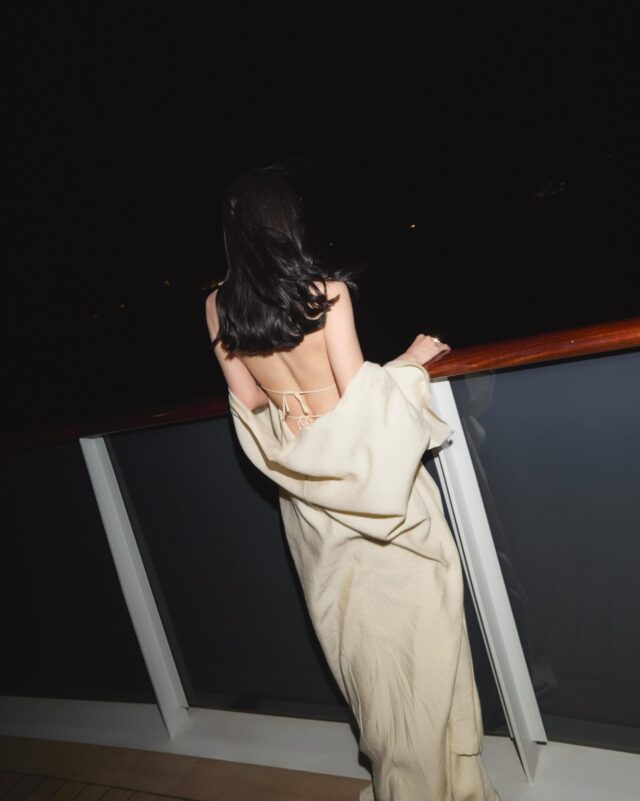 Song Hye Kyo Captivates With Sexy Yet Elegant Dress - Koreaboo