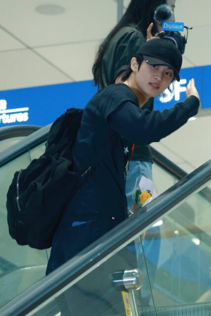 Mark Lee Returns To Korea, Shocks With Changed Personality - Comcastca ...